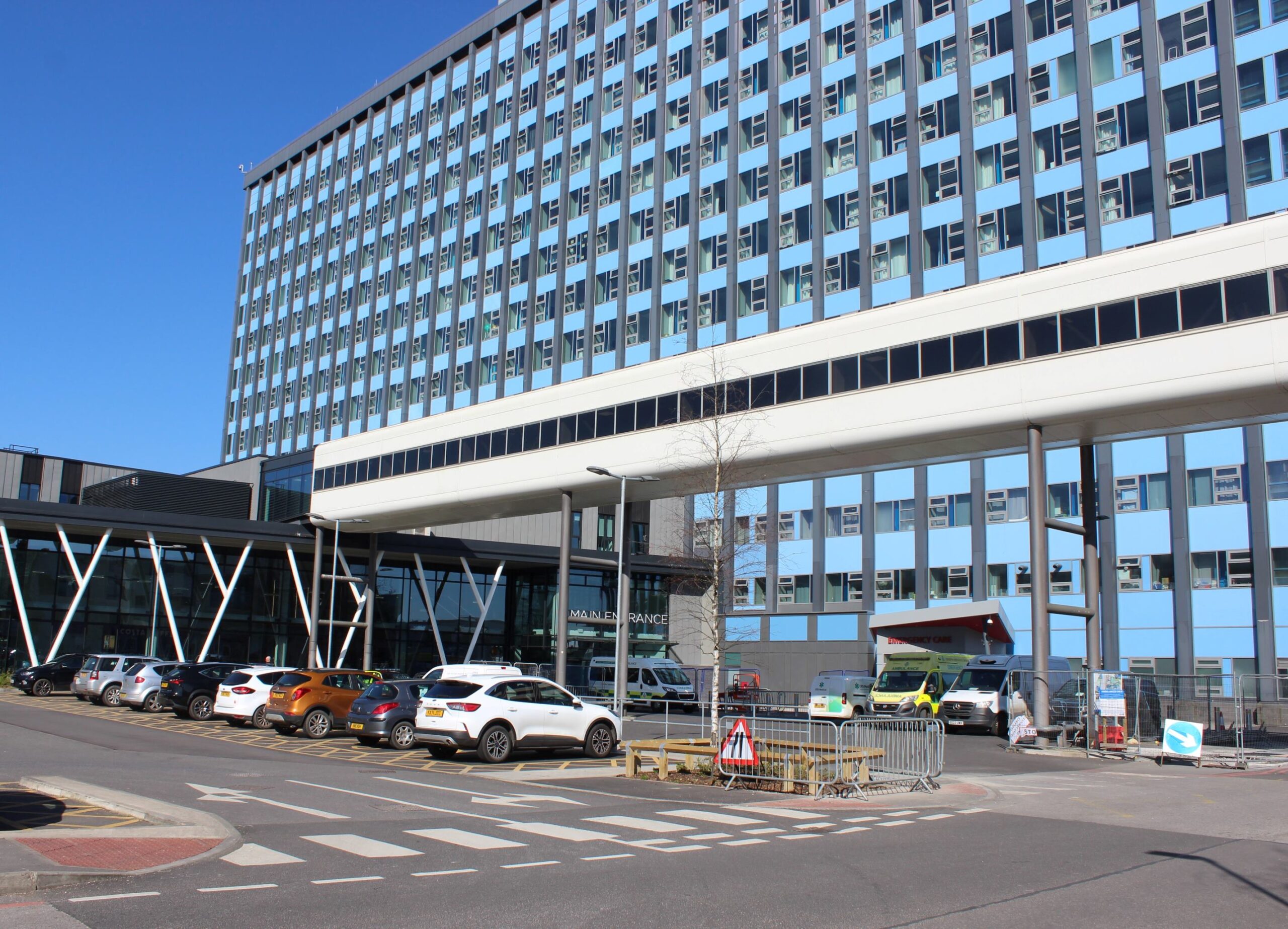 Hull Royal Infirmary Logo