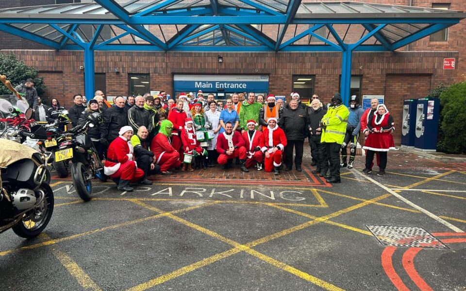 Scunny Bikers delivering festive cheer to kids in hospital - Northern ...